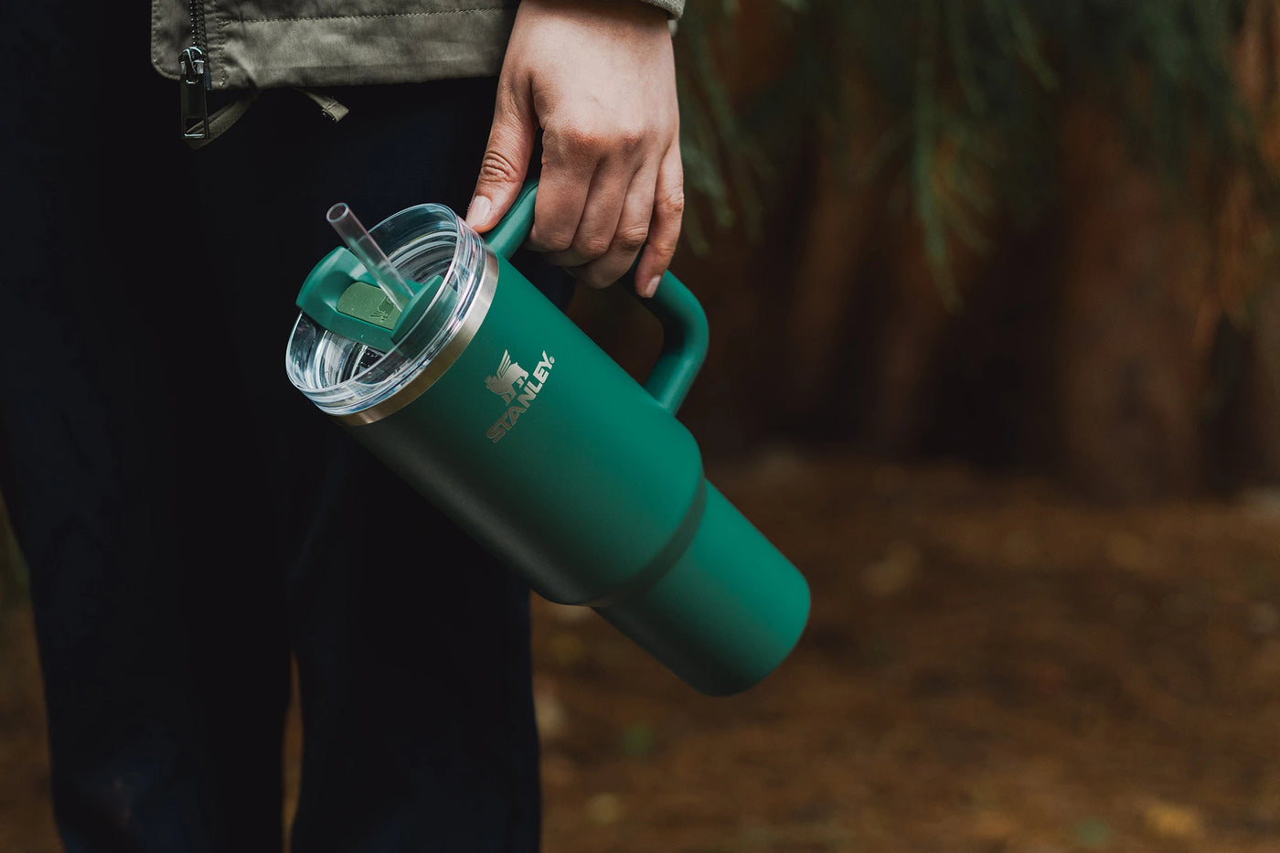 Stanley 1913 UAE | Stainless Steel Flasks, Mugs, Coolers, Cookware